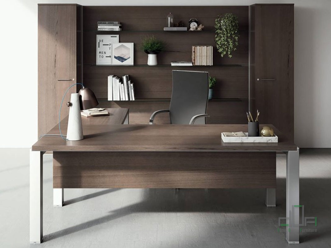 Birou managerial ASSET, cu structura metalica sau compact